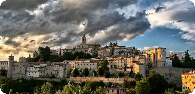 MONTELPARO: Dove Dormire, Dove Mangiare, Cosa visitare